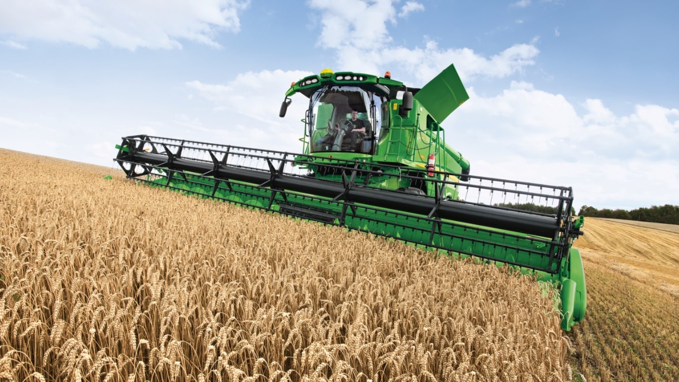 Combine Harvesters | S-Series | John Deere New Zealand