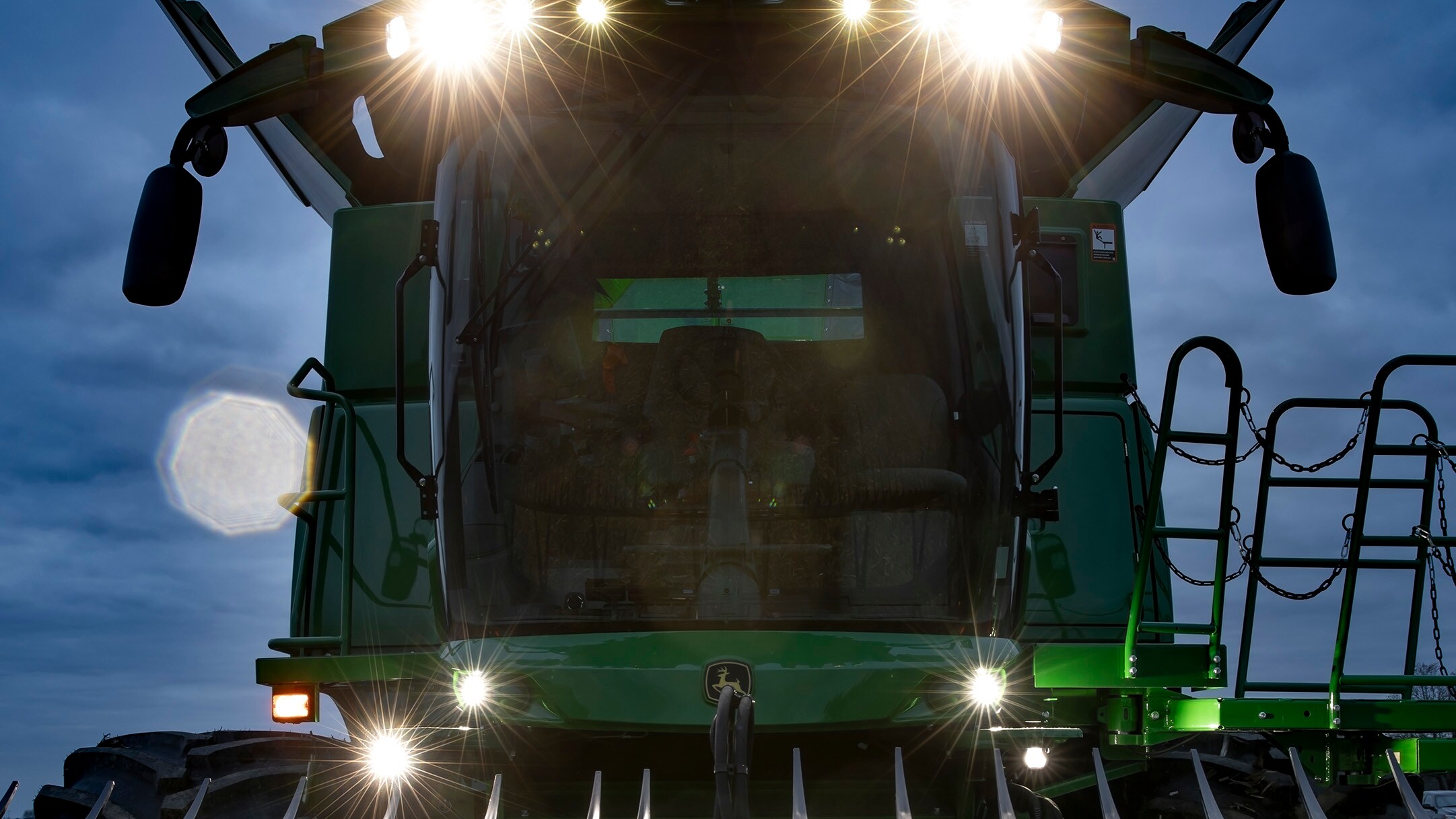 Combine Harvesters | S-Series | John Deere New Zealand